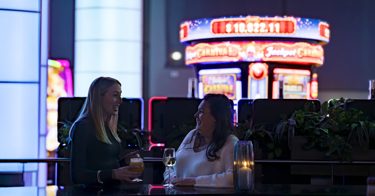 Soirée festive au Salon de jeux de Trois-Rivières - Tourisme Mauricie